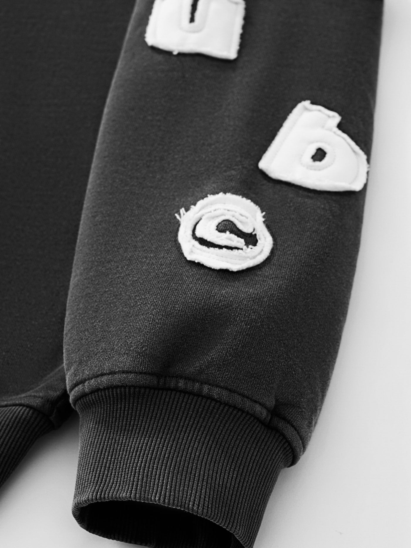 FLOATING LETTERS ZIP UP - VINTAGE BLACK – DRMERS CLUB